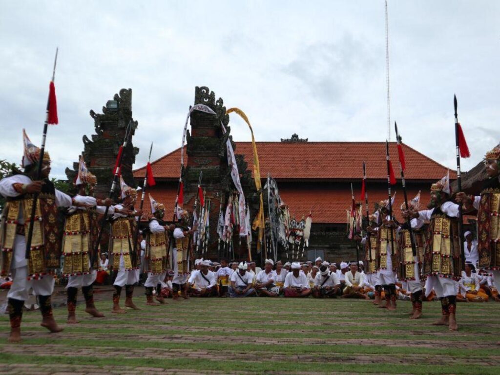 Exploring Tari Baris, The Traditional War Dance of Bali - BaliTrekker.com